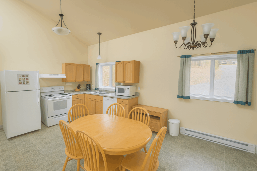 Pet friendly Premium 3 bedroom waterfront cottages, Sunny Point Resort ...